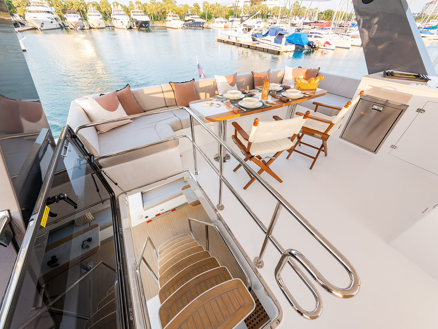 Cora 48, space, grace and pace - PMG Ship Yard is in Thailand